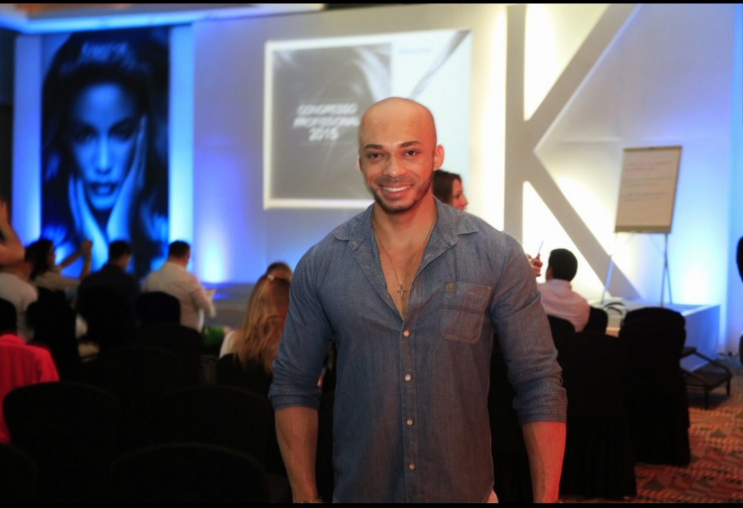 Ricardo Araújo é destaque em Salvador no colorismo e cuidado com ...