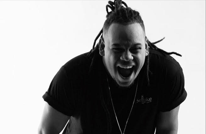 Cantor Zaia lança single nas plataformas digitais – Ginno Larry