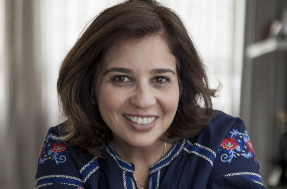 Jornalista Ana Holanda fala sobre minimalismo durante palestra na ...