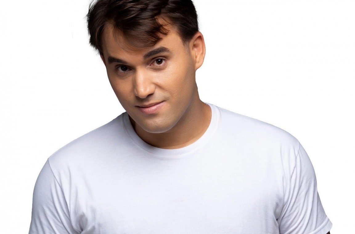 TAYRONE SE PREPARA PARA REALIZAR MAIS UMA LIVE MUSICAL E DIVULGAR NOVO ...