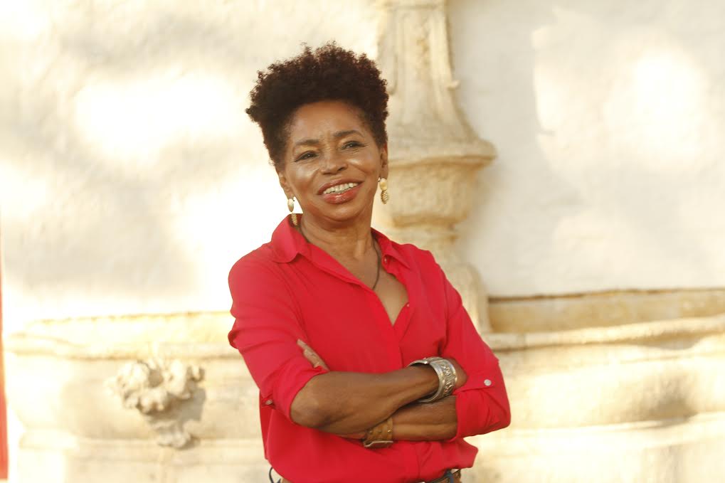 Wanda Chase entrevista Lazzo Matumbi sobre os 40 anos de carreira do ...