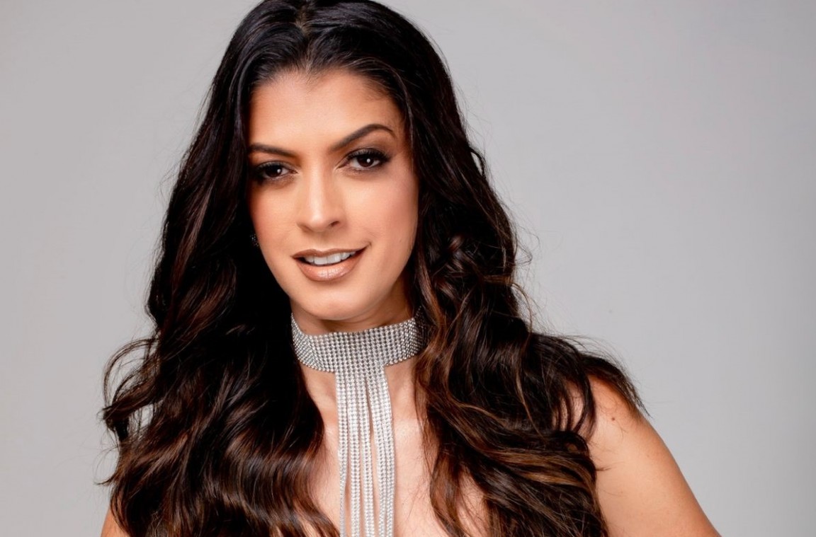 CRIS LIMA LANÇA SINGLE E CLIPE INÉDITO DA MÚSICA FIGURINHA COM ...