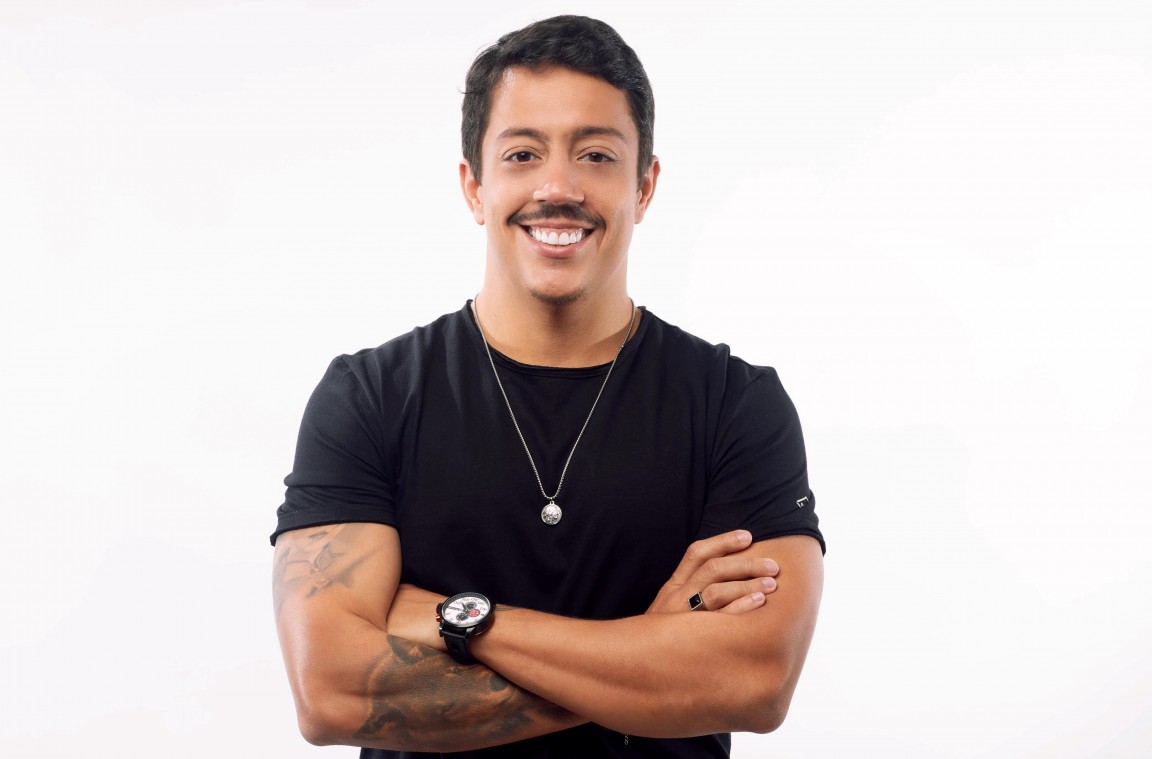 Renato Albani desembarca em Salvador com novo show de stand up comedy ...