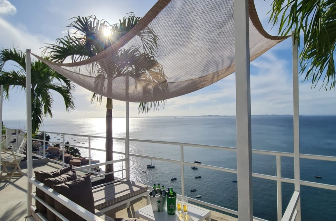 Baía Sunset Bar, nos Aflitos, retoma atividades no Alto Verão – Ginno Larry
