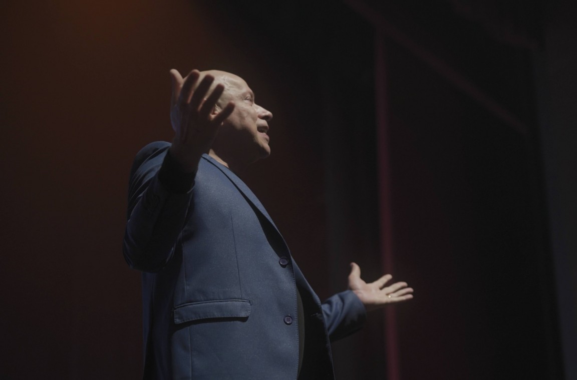 Apresentações de Leandro Karnal na Bahia têm descontos especiais para ...