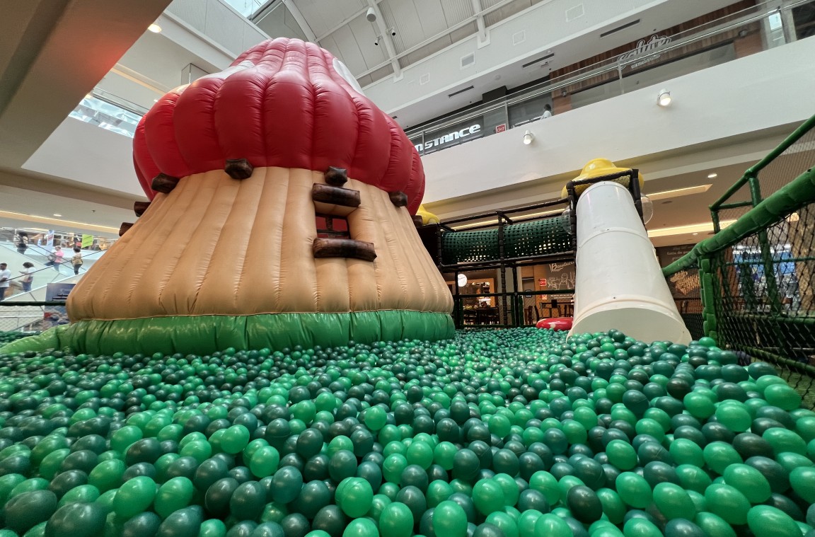 Vila dos Smurfs desembarca no Shopping da Bahia em setembro – Ginno Larry