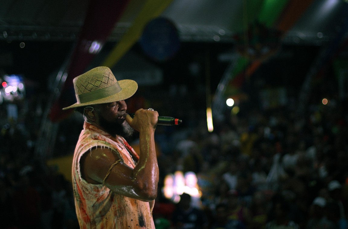 20 anos de Motumbá: conheça a história da banda que nasceu na Bahia e ... 20 anos de Motumbá: conheça a história da banda que nasceu na Bahia e ...