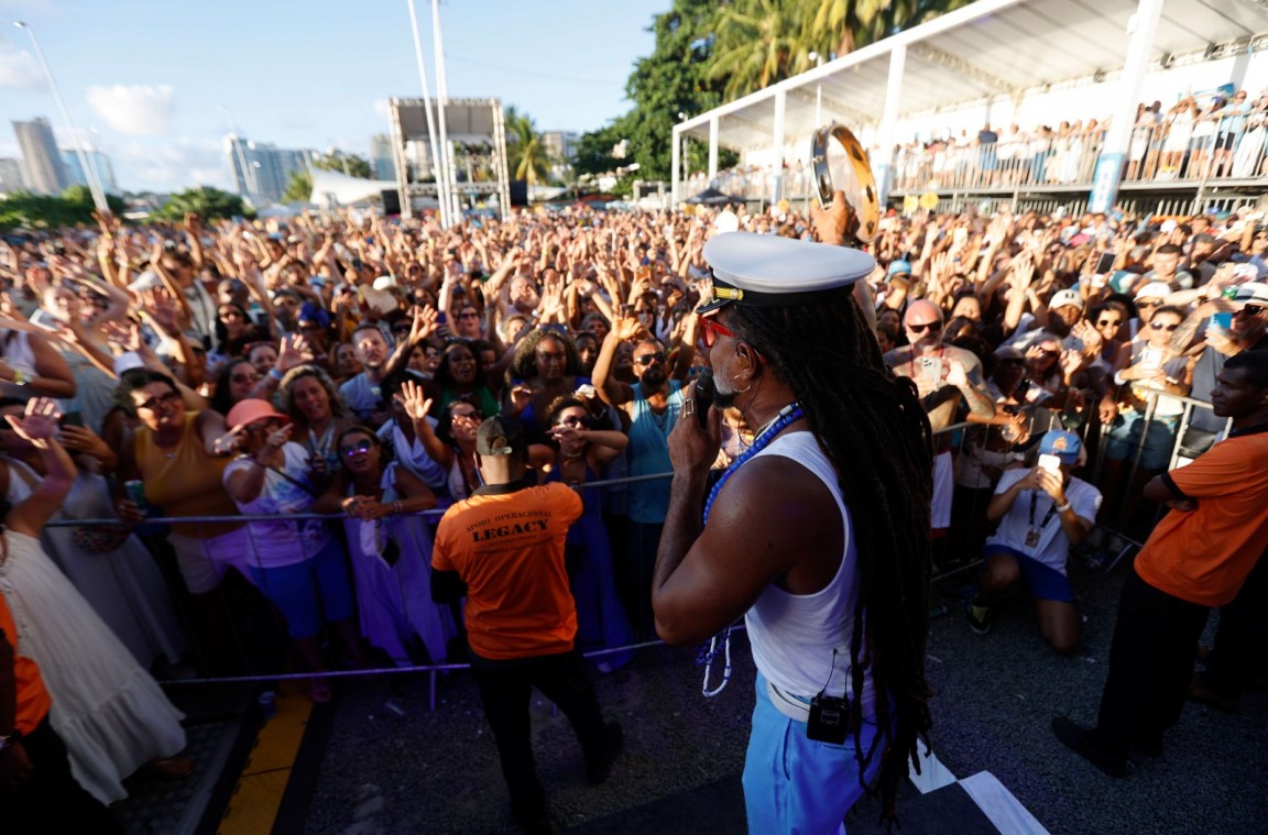 Daniela Mercury confirma participação na Enxaguada Yemanjá 2026 – Ginno ...